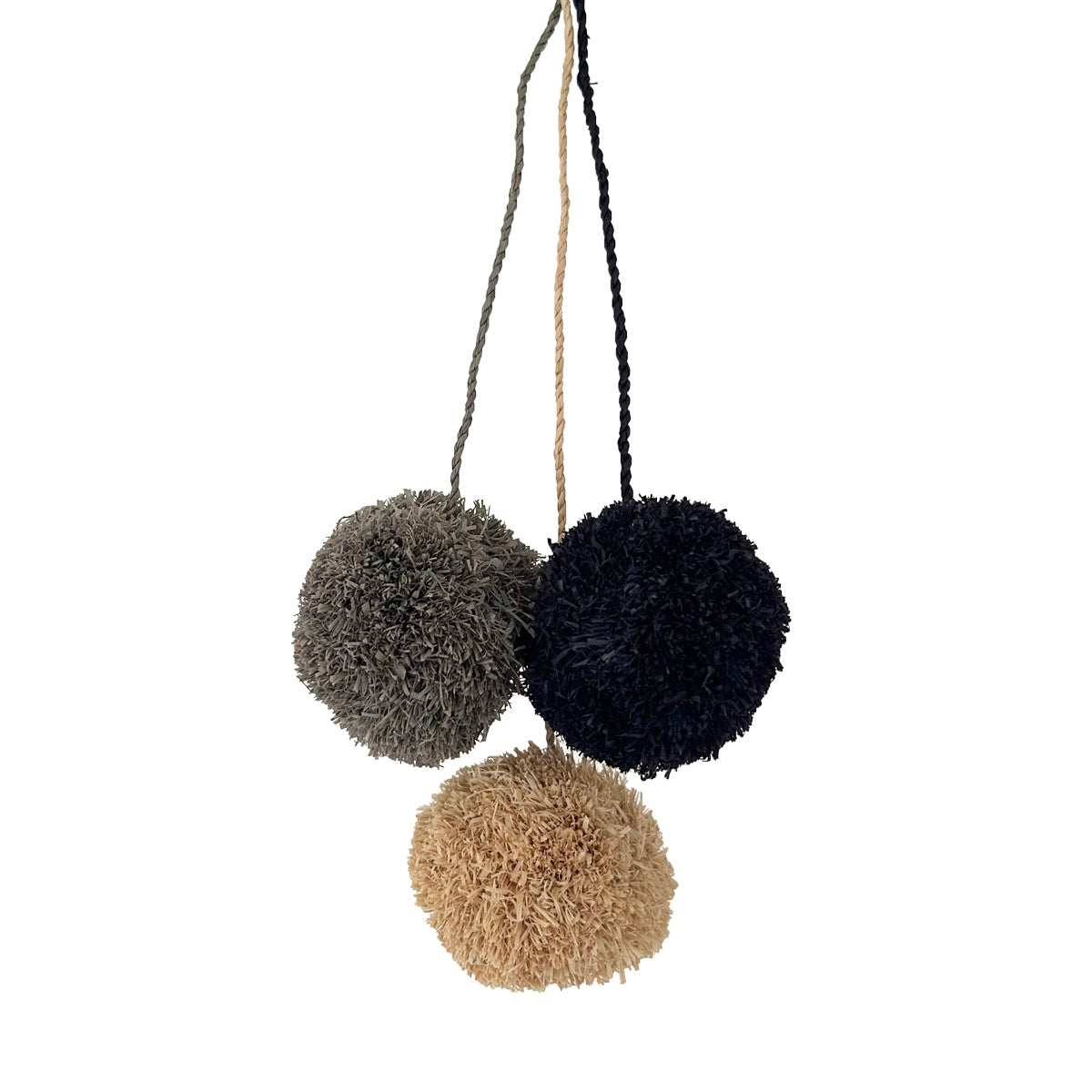 Tassels, Poms & Charms – Mar Y Sol